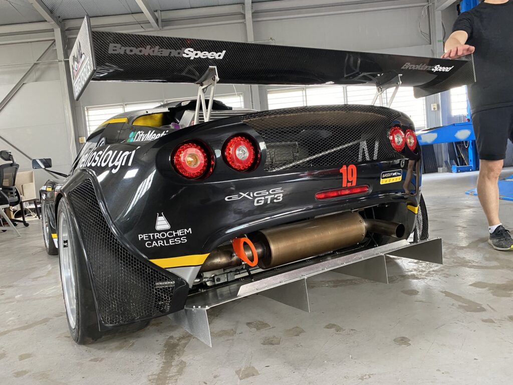 ロータス エキシージ GT3 レースカー販売 – Racemarket.net Blog